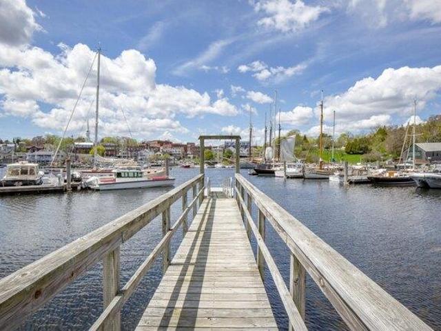 house with 4 bedroom, Camden ME ES103070374