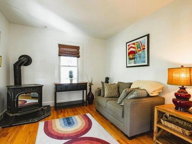 house with 4 bedroom, Camden ME ES105175937