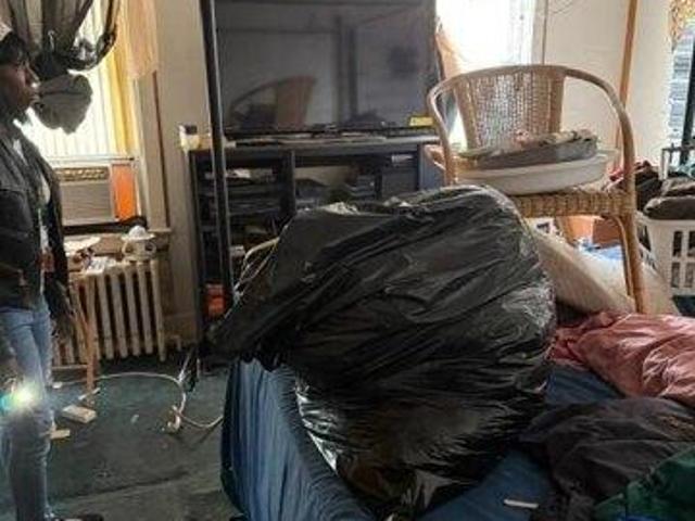 house with 4 bedroom, Camden NJ DLS102528020