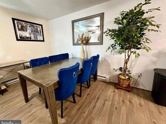 house with 4 bedroom, Camden NJ ES105279522
