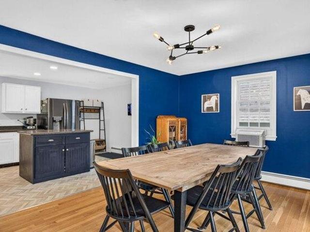 house with 4 bedroom, Canterbury NH ES105123994