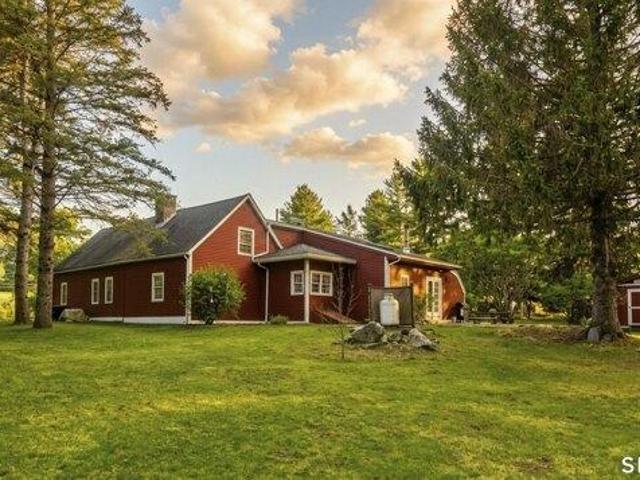 house with 4 bedroom, Canton CT DLS102798952
