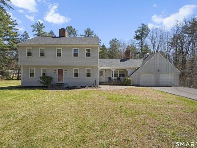 house with 4 bedroom, Canton CT DS102062305