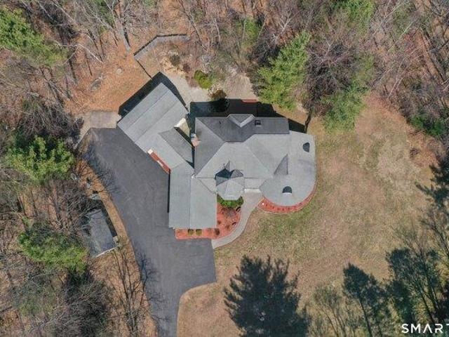 house with 4 bedroom, Canton CT DS102279721
