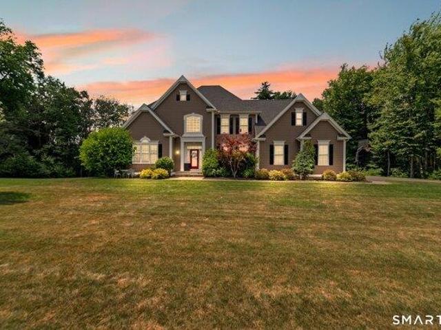 house with 4 bedroom, Canton CT DS103885146