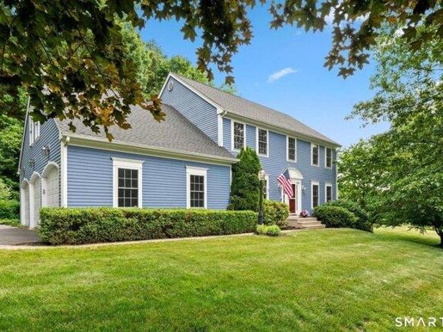 house with 4 bedroom, Canton CT DS103968501