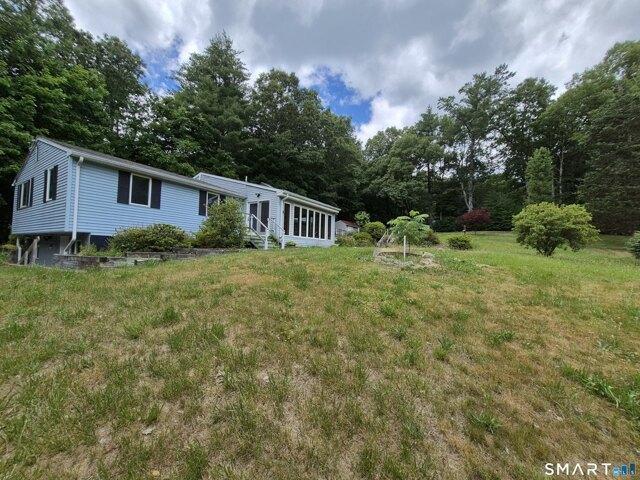 house with 4 bedroom, Canton CT DS104440450