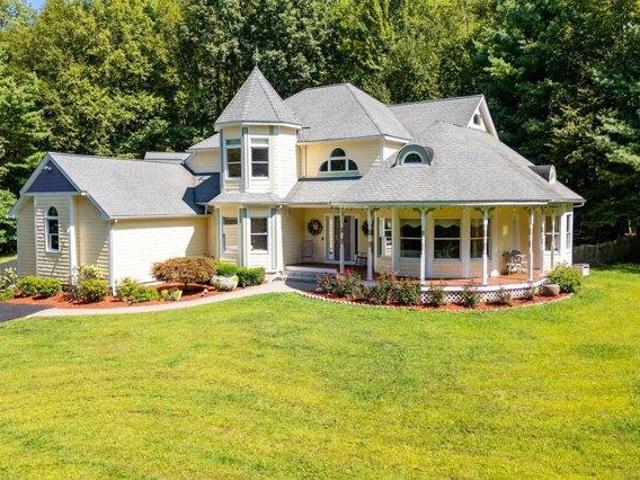 house with 4 bedroom, Canton CT DS104075762