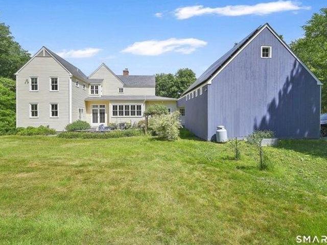 house with 4 bedroom, Canton CT ES104148456