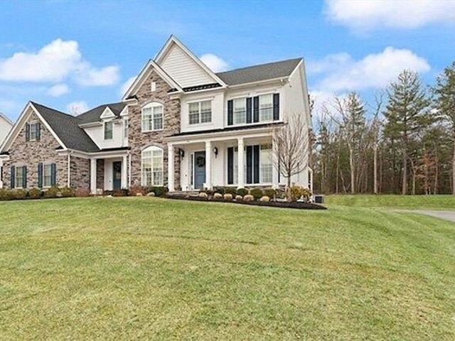 house with 4 bedroom, Canton MA DS101933338