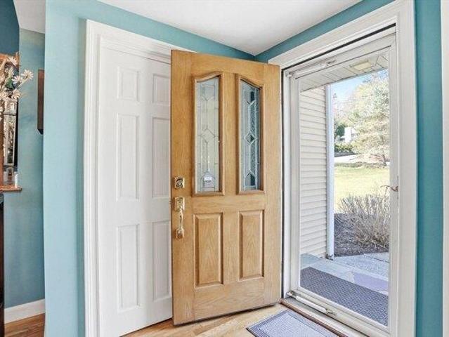 house with 4 bedroom, Canton MA ES103017571