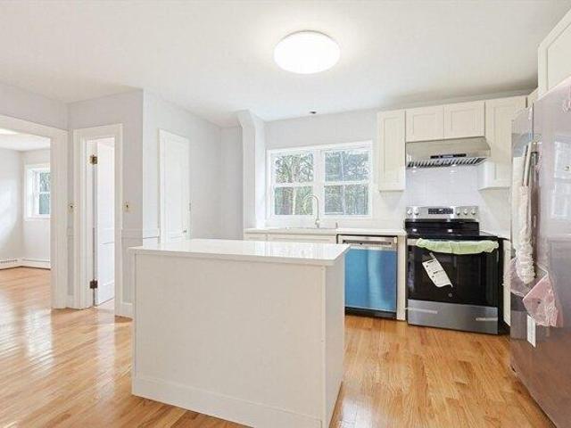 house with 4 bedroom, Canton MA ES103125729