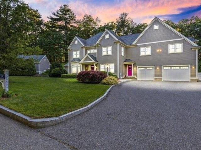 house with 4 bedroom, Canton MA ES104761401