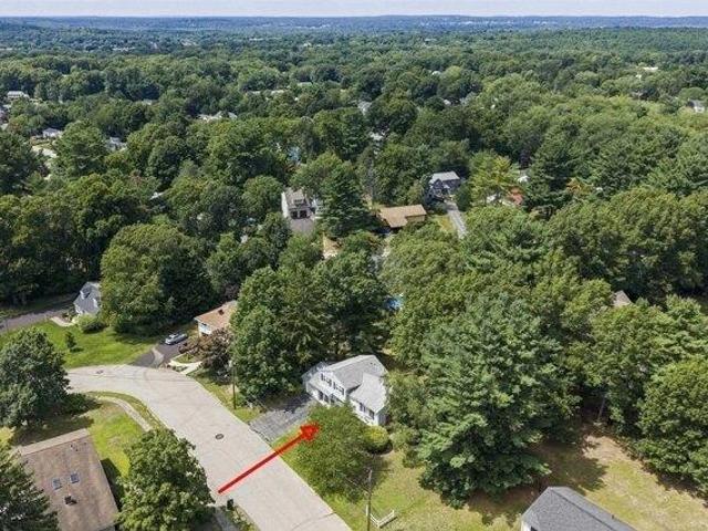 house with 4 bedroom, Canton MA ES105082010
