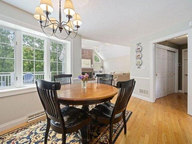 house with 4 bedroom, Canton MA ES105106012