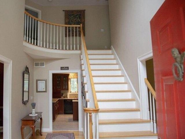 house with 4 bedroom, Canton MA ES105117714