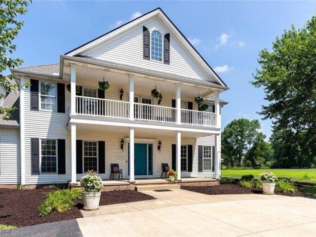 house with 4 bedroom, Canfield OH DS92884326
