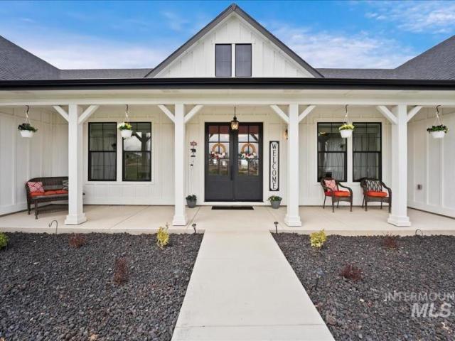 house with 4 bedroom, Caldwell ID DLS89478076