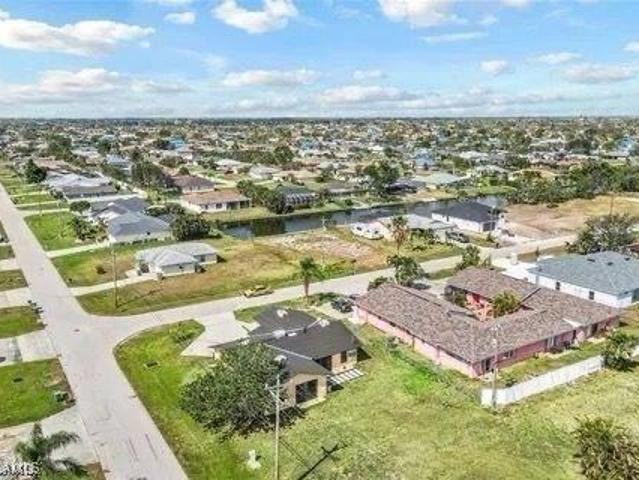 house with 4 bedroom, Cape Coral FL DLS92314687