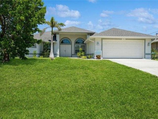 house with 4 bedroom, Cape Coral FL DLS92382629