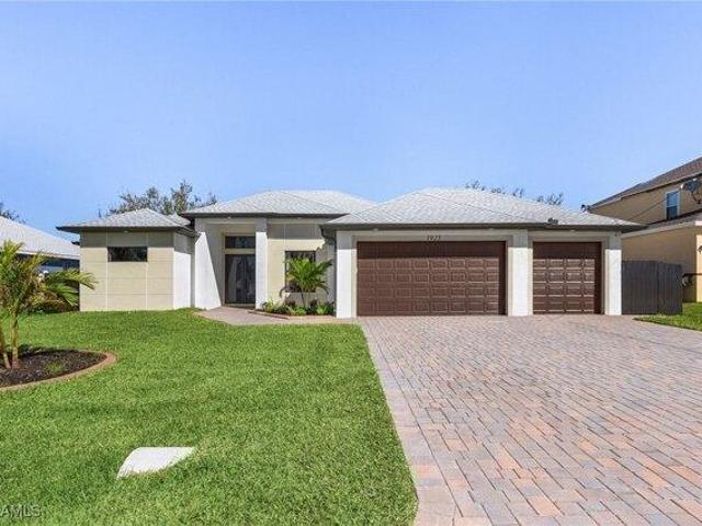 house with 4 bedroom, Cape Coral FL DLS92437972