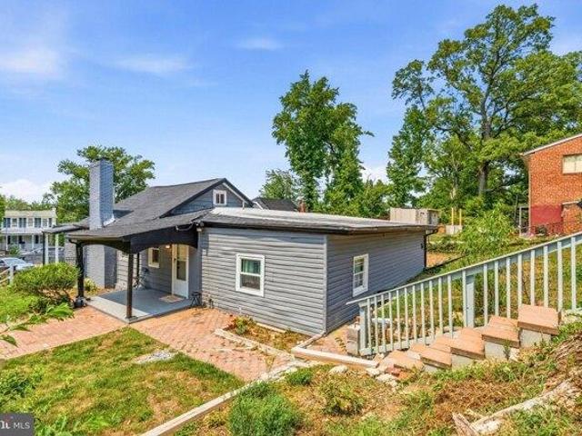 house with 4 bedroom, Capitol Heights MD ES104908080