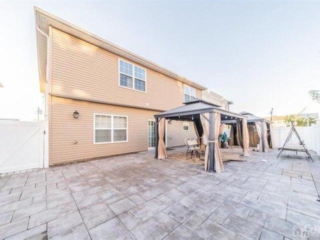 house with 4 bedroom, Carteret NJ DLS102212201