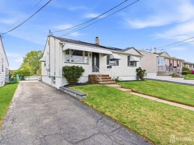 house with 4 bedroom, Carteret NJ DLS102213306