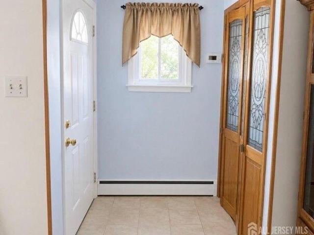 house with 4 bedroom, Carteret NJ ES105143675