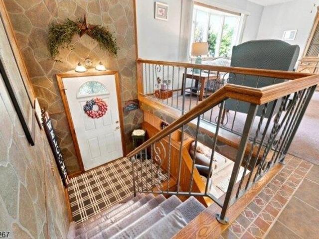 house with 4 bedroom, Carteret NJ ES105123264