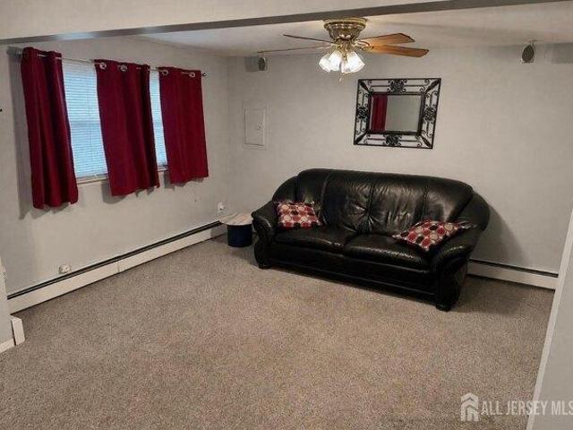 house with 4 bedroom, Carteret NJ ES105205260