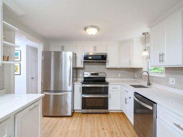 house with 4 bedroom, Carver MA ES103440383