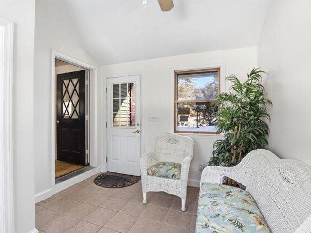 house with 4 bedroom, Carver MA ES103036388
