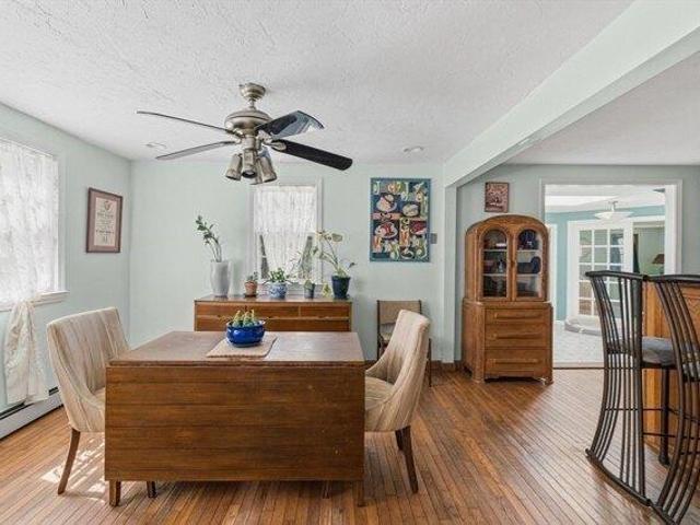 house with 4 bedroom, Carver MA ES105082890