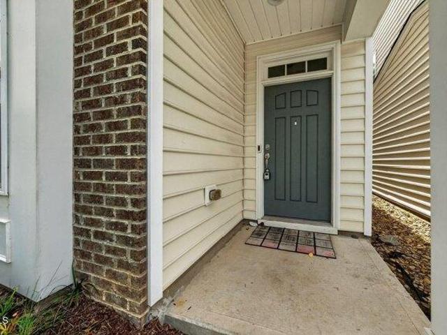 house with 4 bedroom, Cary NC ES104907214