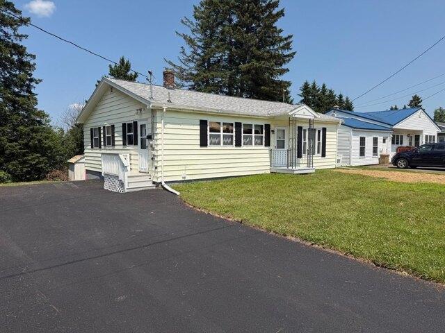 house with 4 bedroom, Caribou ME DS104479893