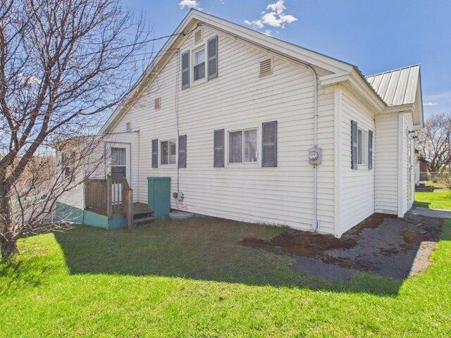 house with 4 bedroom, Caribou ME DS103888560