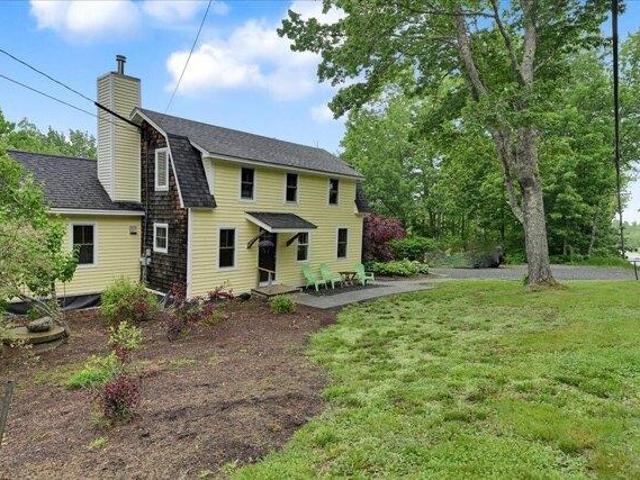 house with 4 bedroom, Castine ME DS102593222
