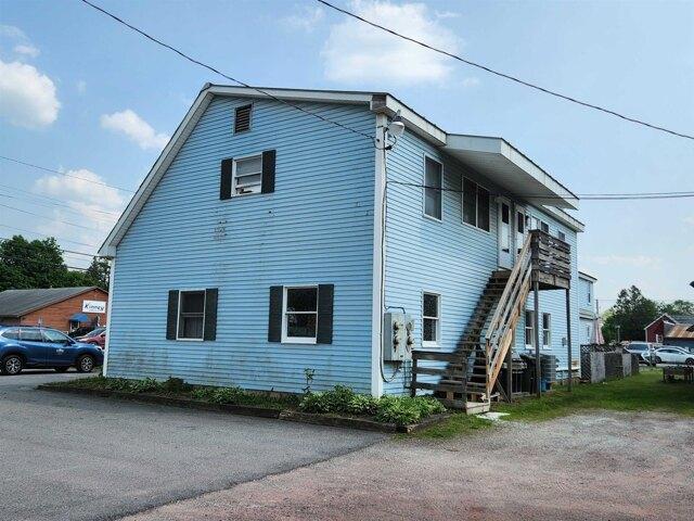 house with 4 bedroom, Castleton VT ES104904179