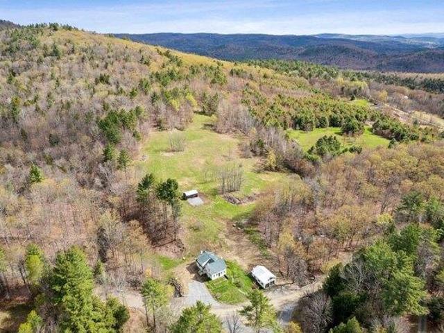 house with 4 bedroom, Cavendish VT DLS102801136
