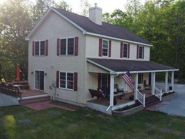 house with 4 bedroom, Cavendish VT DS104010357