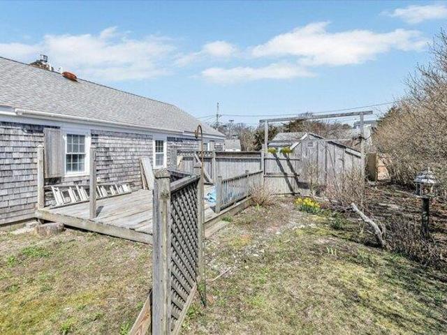 house with 4 bedroom, Centerville MA DS102592085