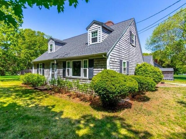 house with 4 bedroom, Centerville MA DS104007691