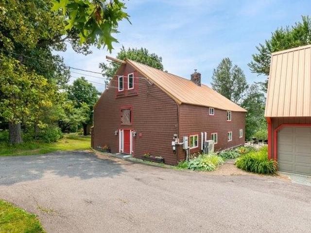 house with 4 bedroom, Center Harbor NH ES104606853