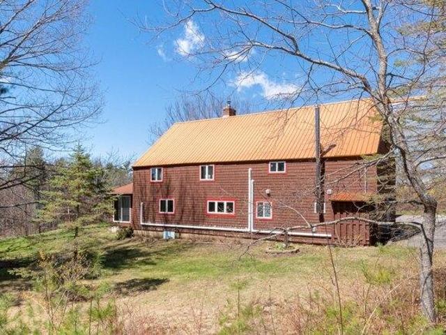 house with 4 bedroom, Center Harbor NH ES103187397