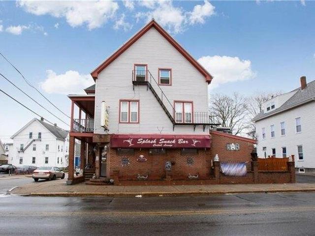house with 4 bedroom, Central Falls RI DS102479272