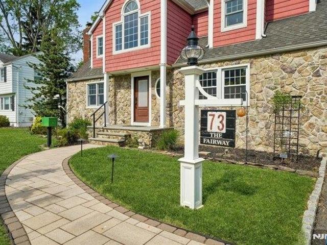 house with 4 bedroom, Cedar Grove NJ DLS102476847
