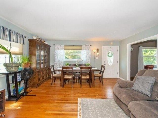 house with 4 bedroom, Cedar Grove NJ ES103160204