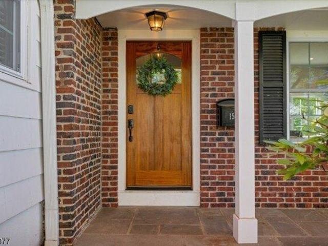 house with 4 bedroom, Chatham NJ DLS102528922