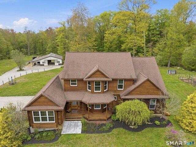 house with 4 bedroom, Chaplin CT DLS102477805